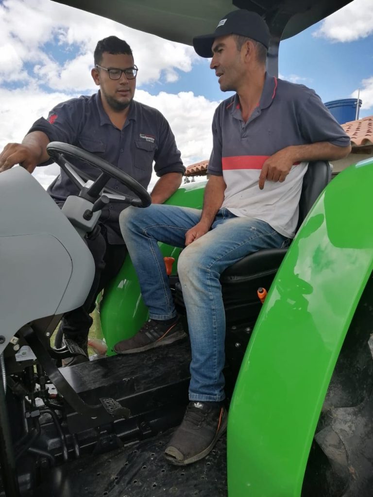 Nosotros – TractoCentro Colombia